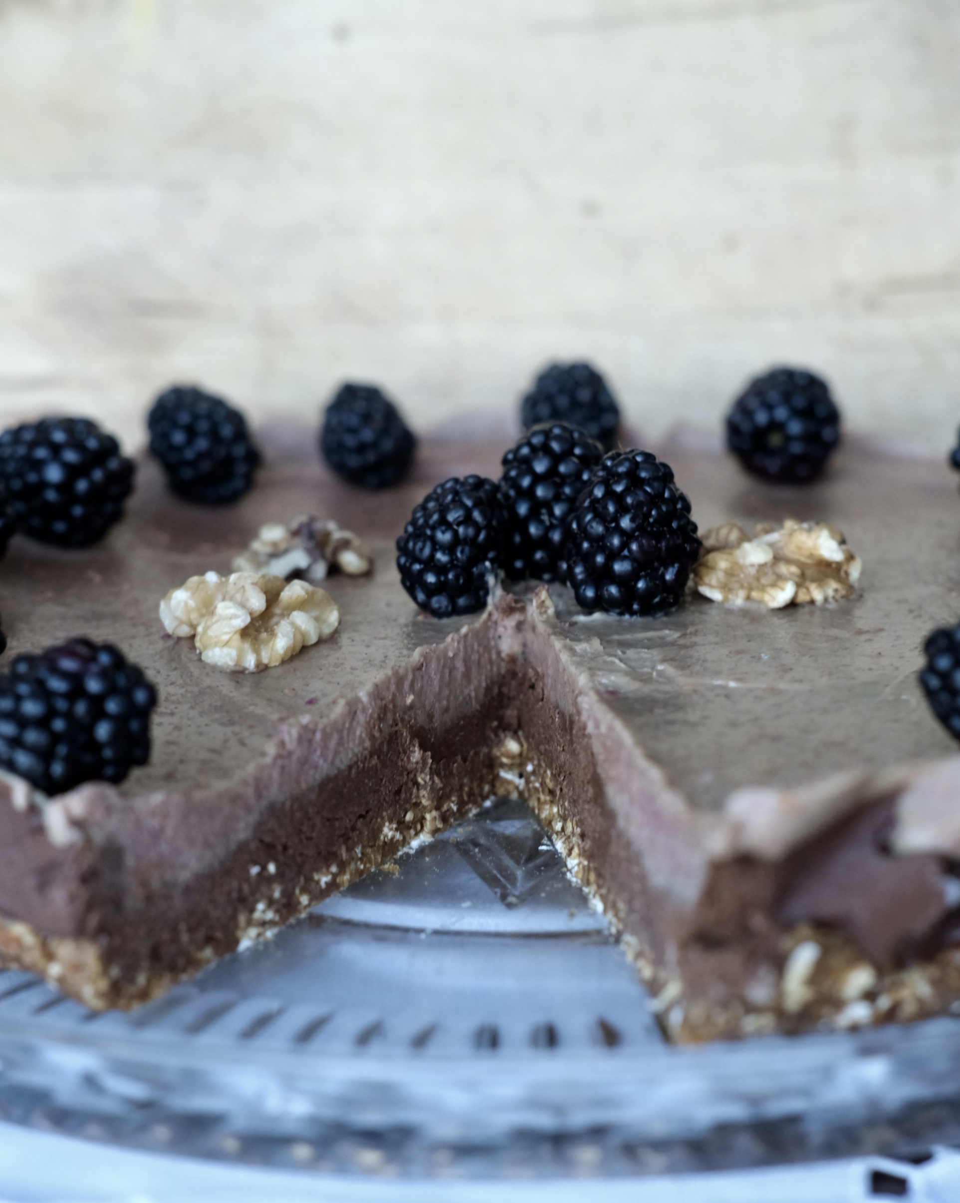 Raw Vegan Raspberry Chocolate Mousse Dream Pie